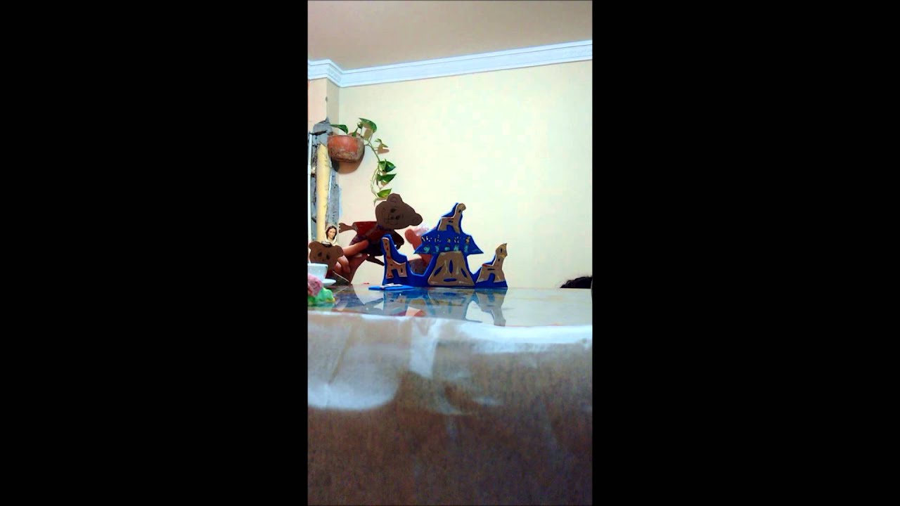 PUPPET SHOW GOLDILOCKS AND THE THREE BEARS - YouTube