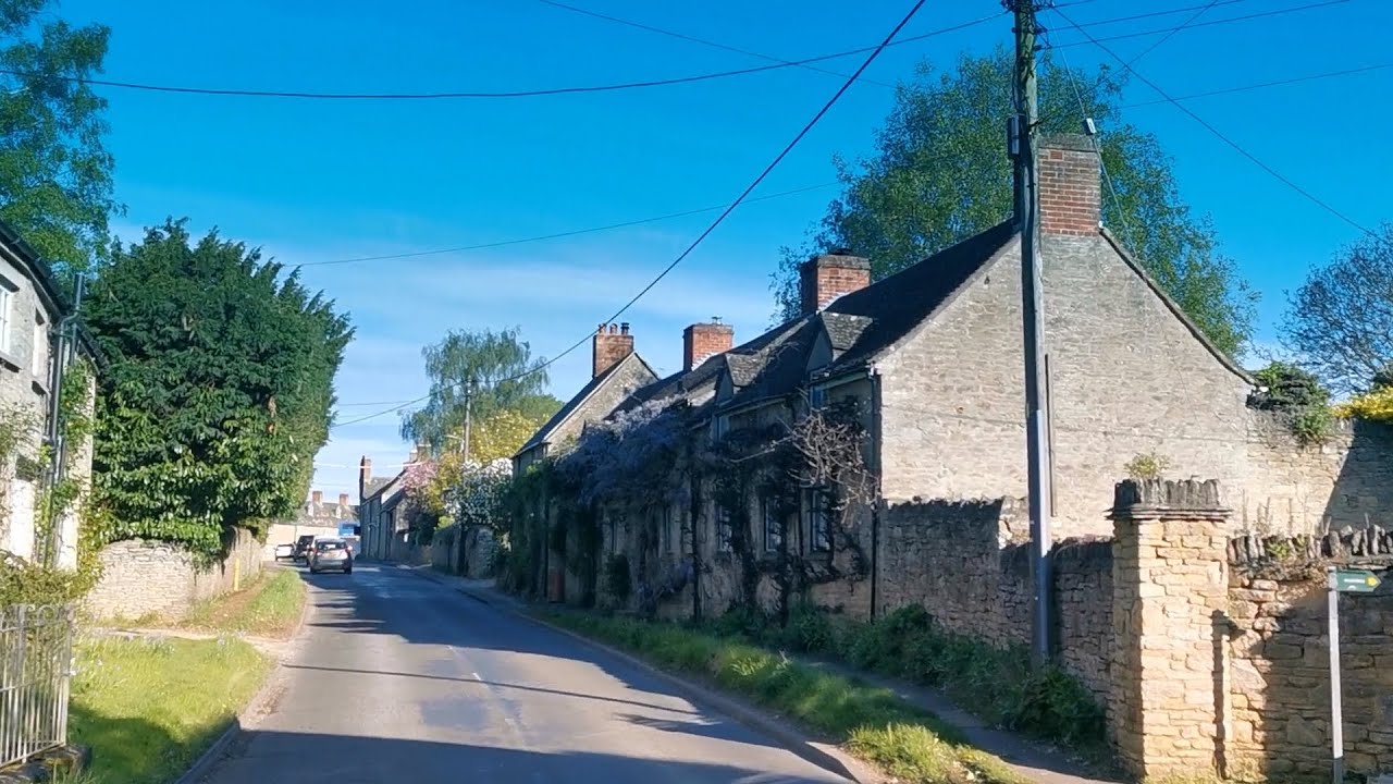 Driving in Bletchington village, Oxfordshire. - YouTube