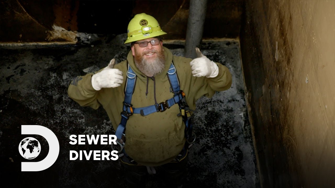 Shaw's Cove | Sewer Divers | Discovery Channel Southeast Asia - YouTube
