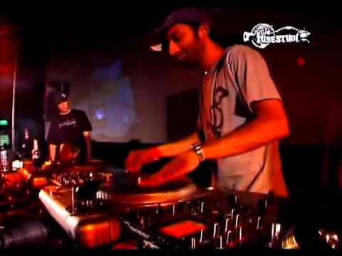 DJ Tigerstyle Showcase @ IDA Poland 2006 Kraków - YouTube