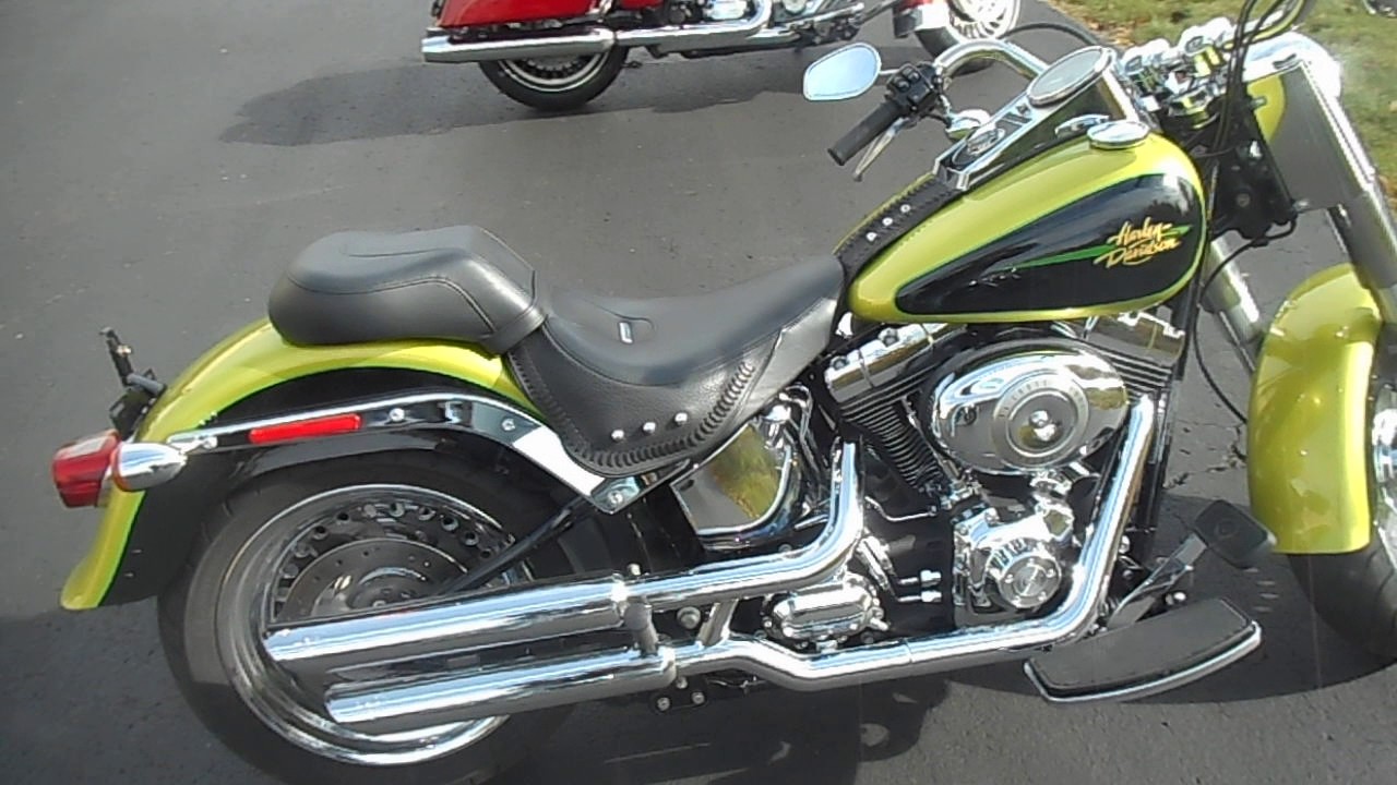 2011 FLSTF FATBOY - YouTube