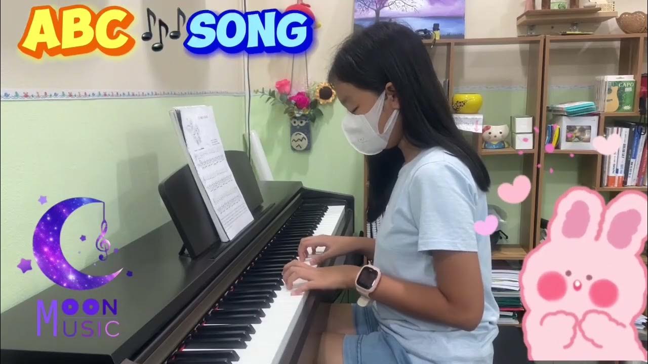 The Alphabet Song Piano Trình bày : Huyền Trân - YouTube