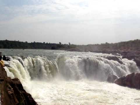 Dhuandhar Waterfalls, Jabalpur - YouTube
