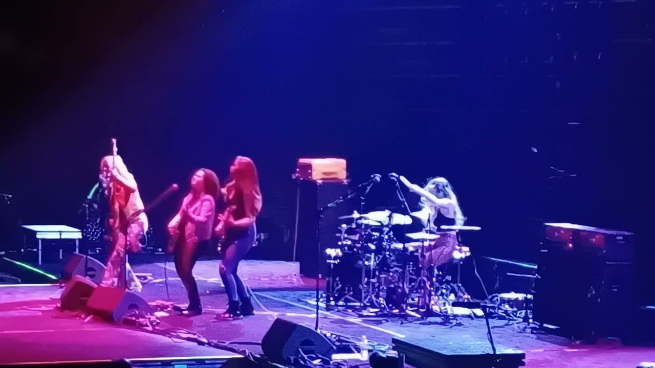 Plush "Hate" November 07, 2021 Climate Pledge Area Seattle, WA - YouTube