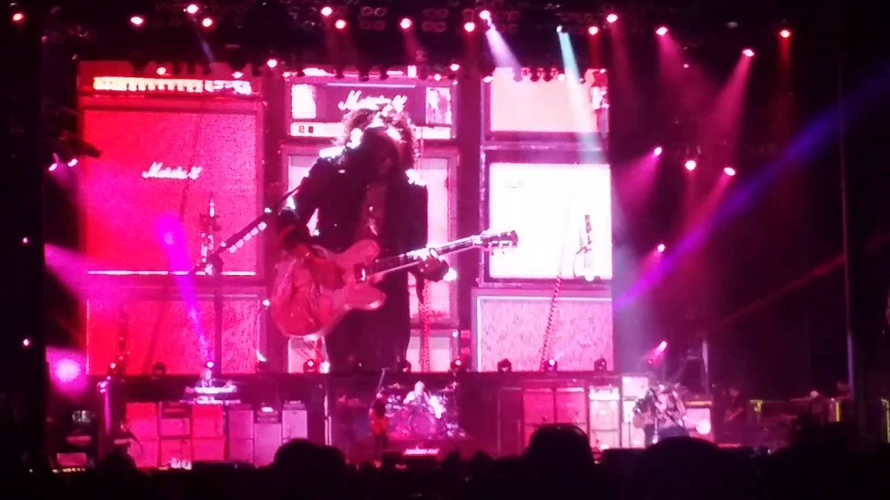 Aerosmith Pink 8/7/15 Canton, Ohio - YouTube