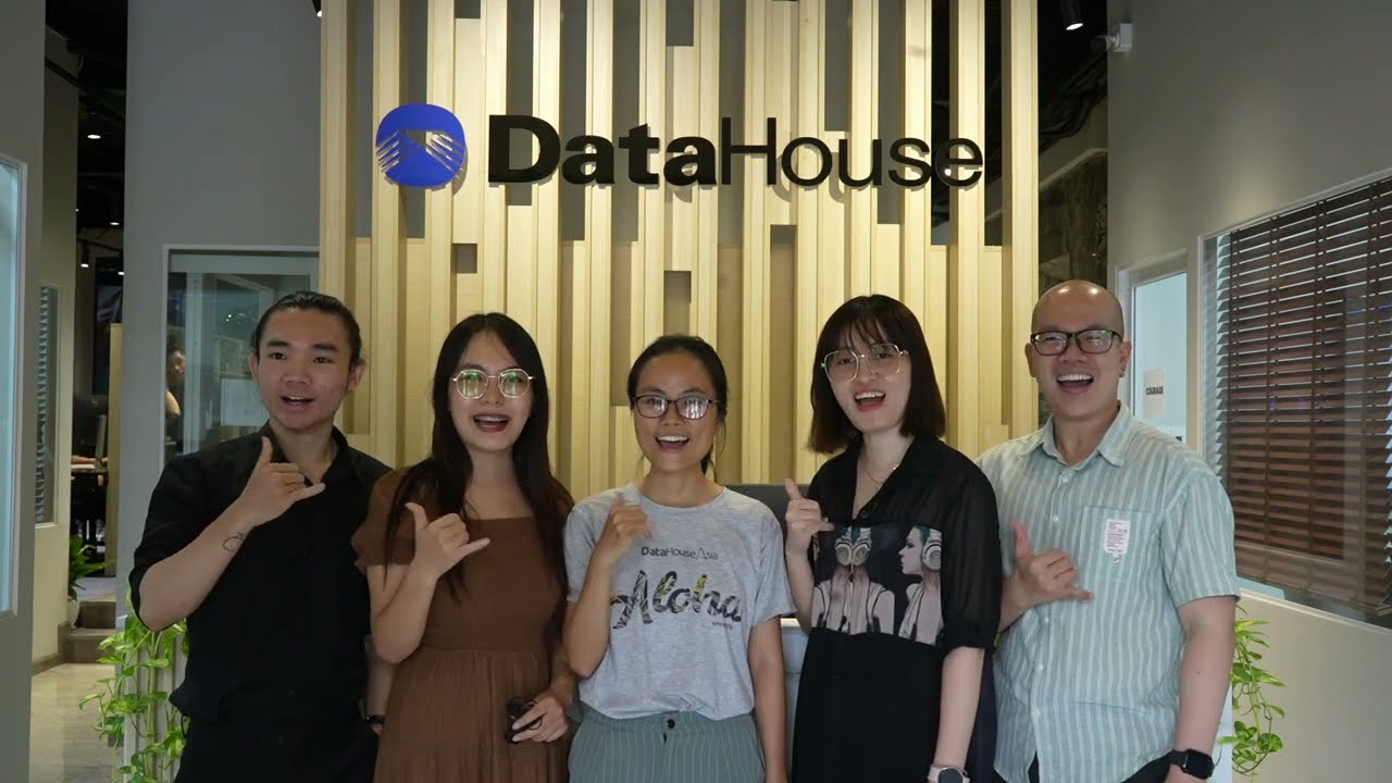 #50 Meet and greet | Business Analyst Team of DataHouse Asia - YouTube