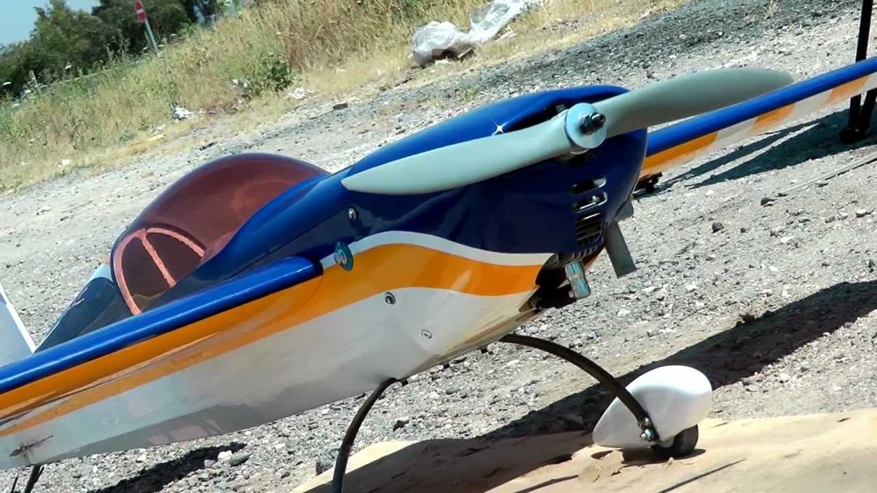 aeroworks extra 300 60\90 - YouTube