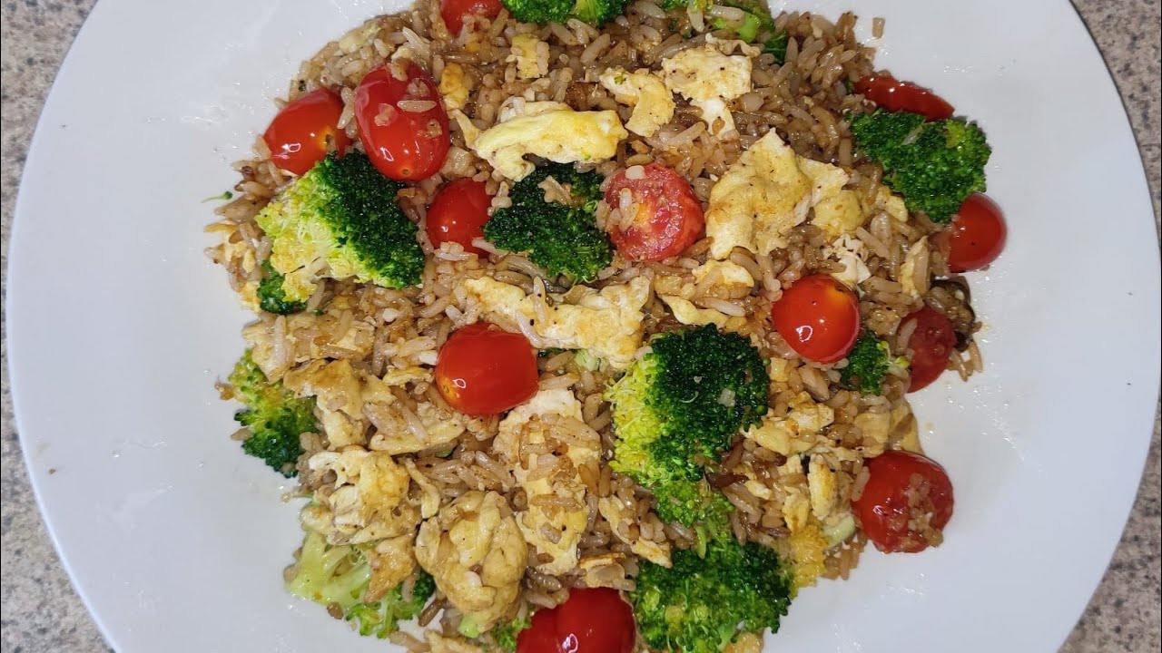 How to make Garlic Butter Egg Fried Rice #easy #dinner #home - YouTube