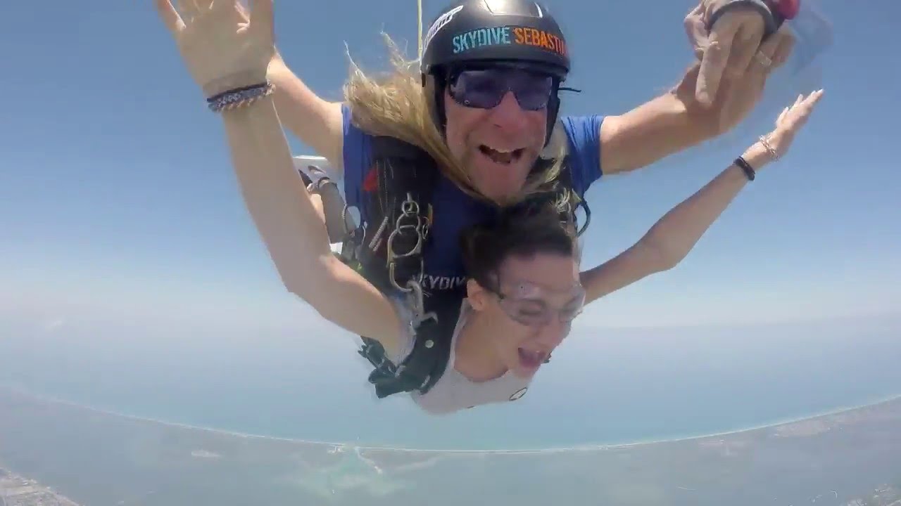 Skydive Sebastian - Abby's Skydive - YouTube