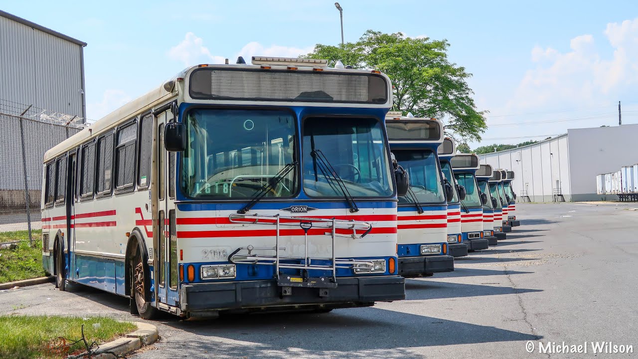 (Retired) WMATA Metrobus 1997 & 2000 Orion Vs - YouTube