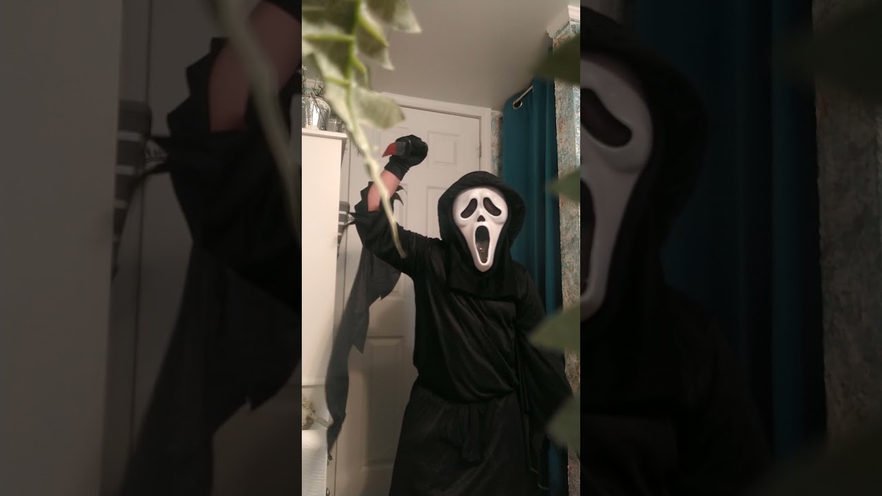 ghost face dances to (The Merkins call me Sidney ) - YouTube