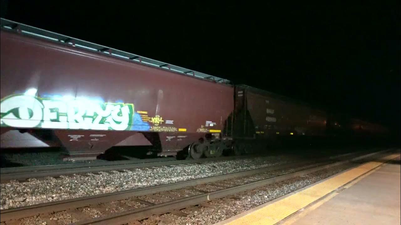 BNSF X ELPLOW9 26B - YouTube