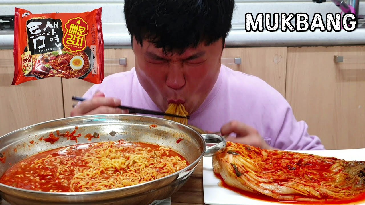 김치먹방인가?🥬 틈새라면 매운김치 먹방인가?🍜 Kimchi Mukbang Spicy Kimchi Ramen eating show ...