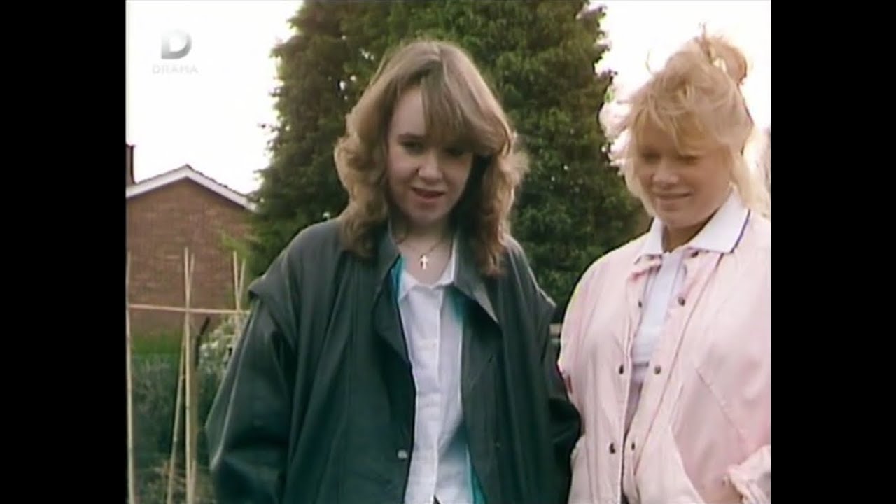Sharon Watts - 8th July 1986 Eastenders - YouTube
