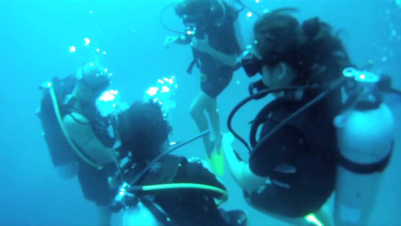 DEEP UNDER WATER DIVE | GOPRO HD - YouTube