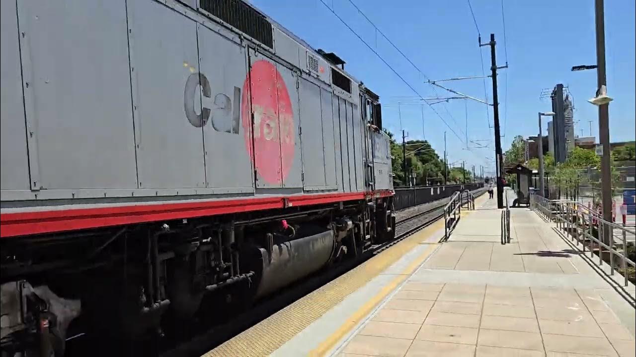 Caltrain JPBX #908 EMD F40PH-2CAT leading Local 116 at Sunnyvale Station - YouTube
