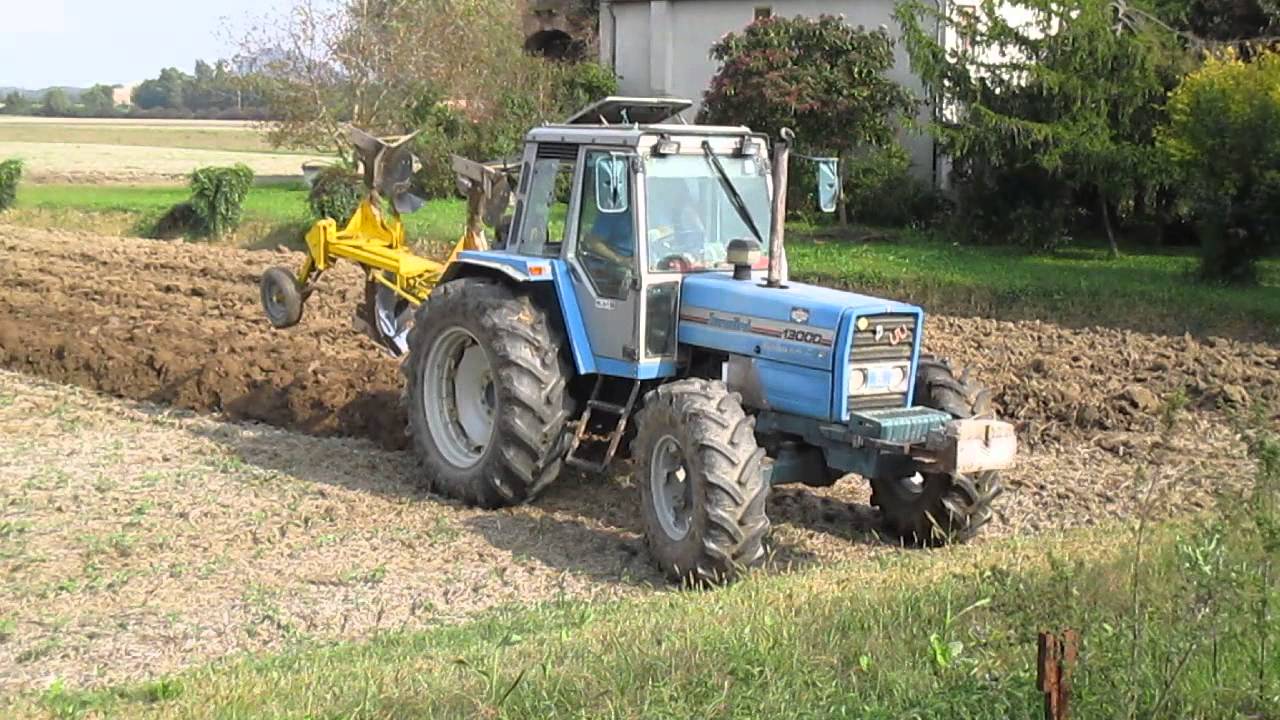 Landini 13000 in aratura - YouTube