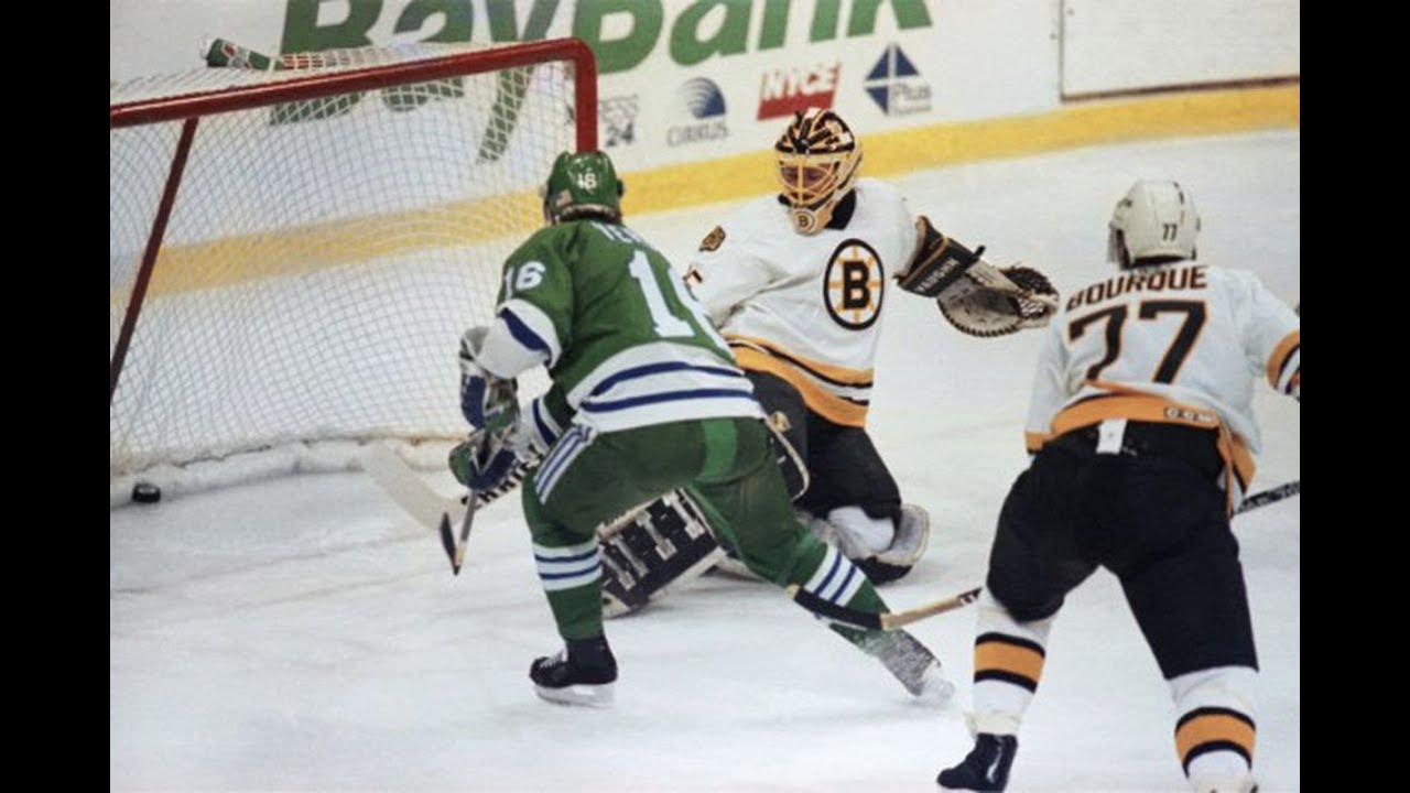 The Finalists: 1990 Boston Bruins - YouTube