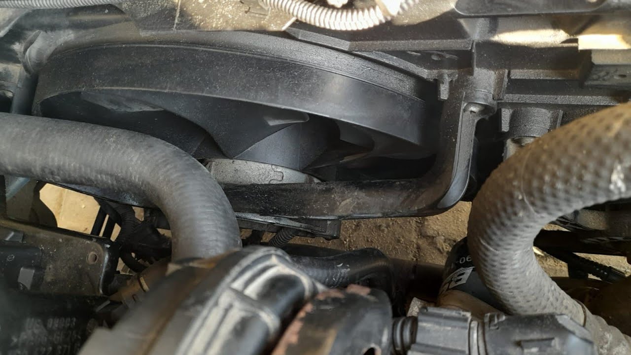 Volkswagen Radiator Fan Replacement - YouTube