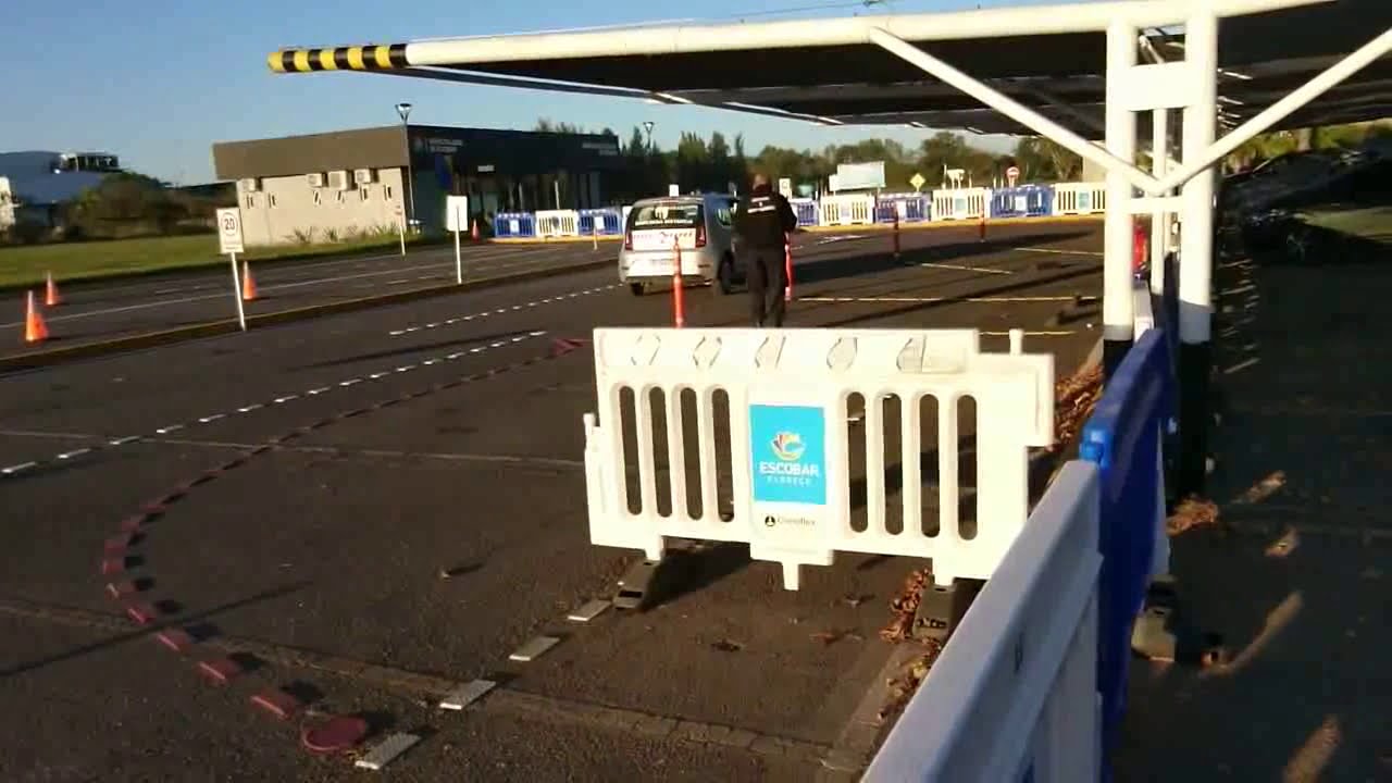 Examen practico de manejo en escobar /jumbo - YouTube