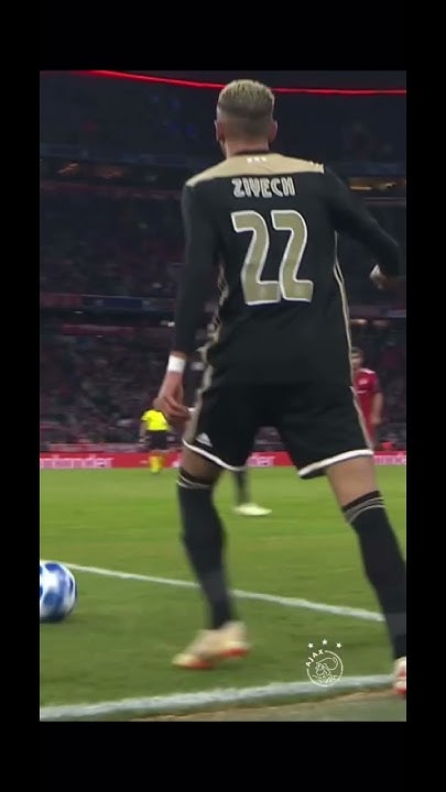 That Hakim Ziyech pass 😍 #shortsclip - YouTube
