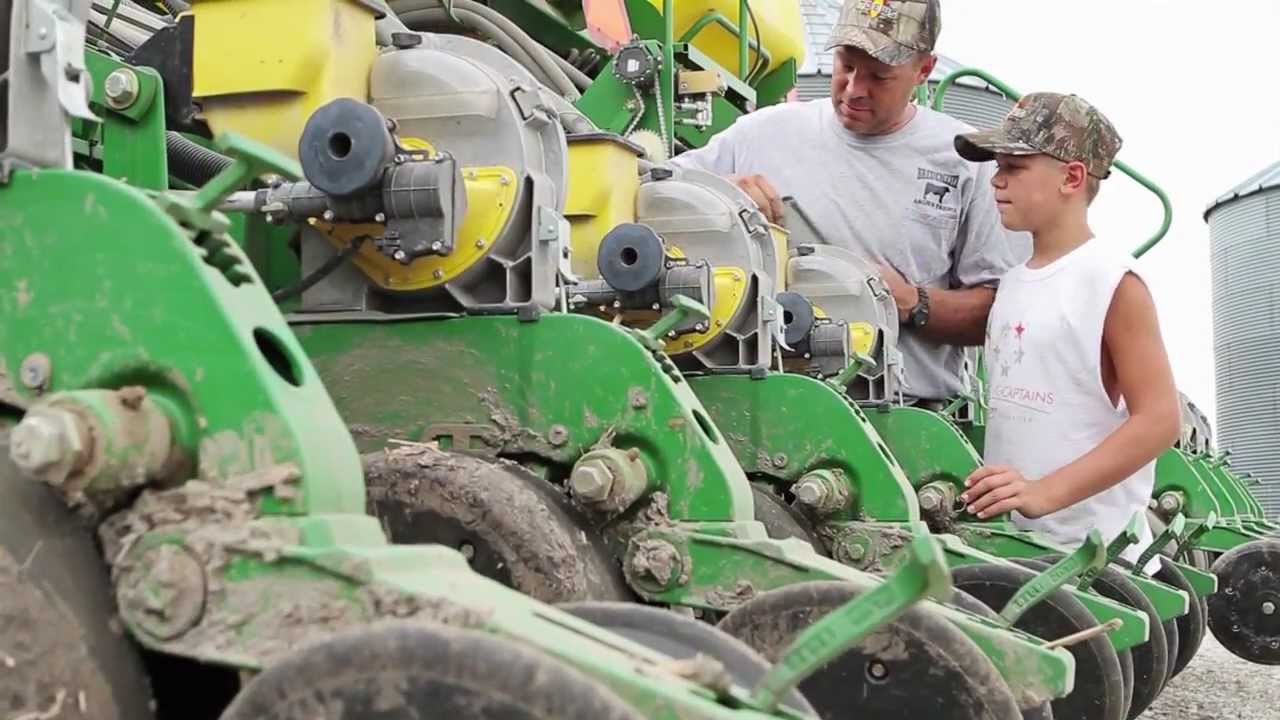 Moews Seed Company - Highlight Reel - YouTube