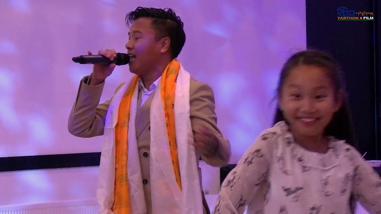 Lobsang Delek in Netherland ༼པན་ཆེན་དྲན་གླུ༽ - YouTube