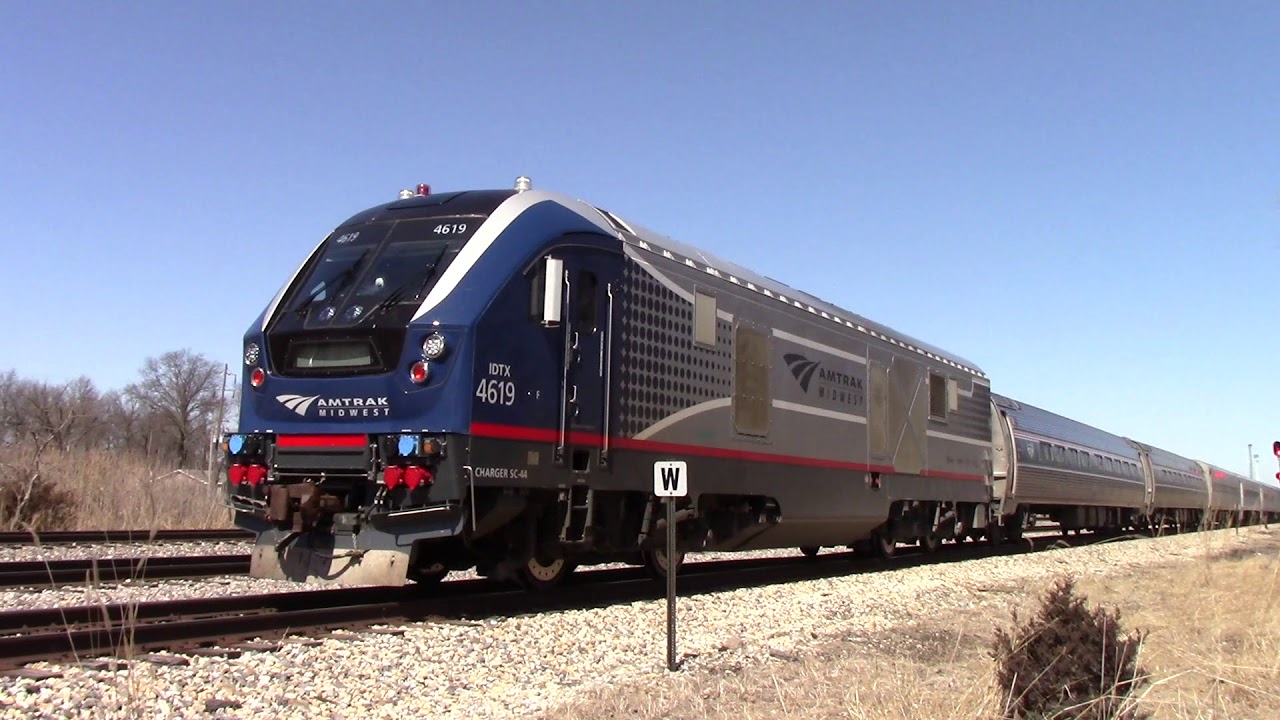 Siemens Charger 4619 leads Amtrak 391 - YouTube