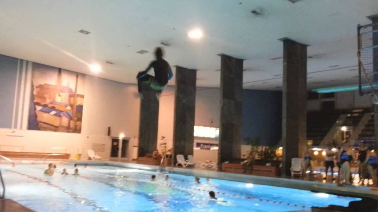 Springen Im Frankenbad Bonn - YouTube
