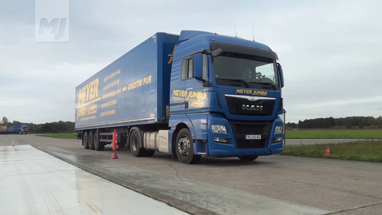 MEYER-JUMBO Logistics - Fahrsicherheitstraining - YouTube