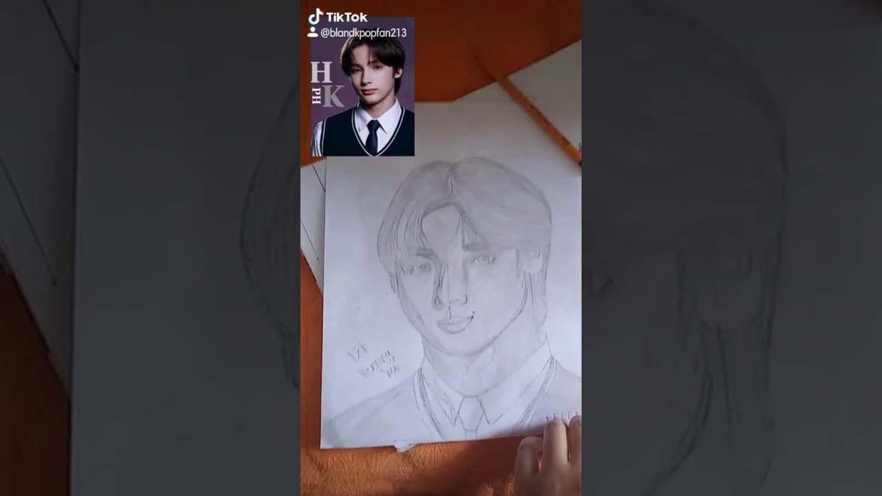 TXT Huening kai drawing♥️♥️♥️ - YouTube