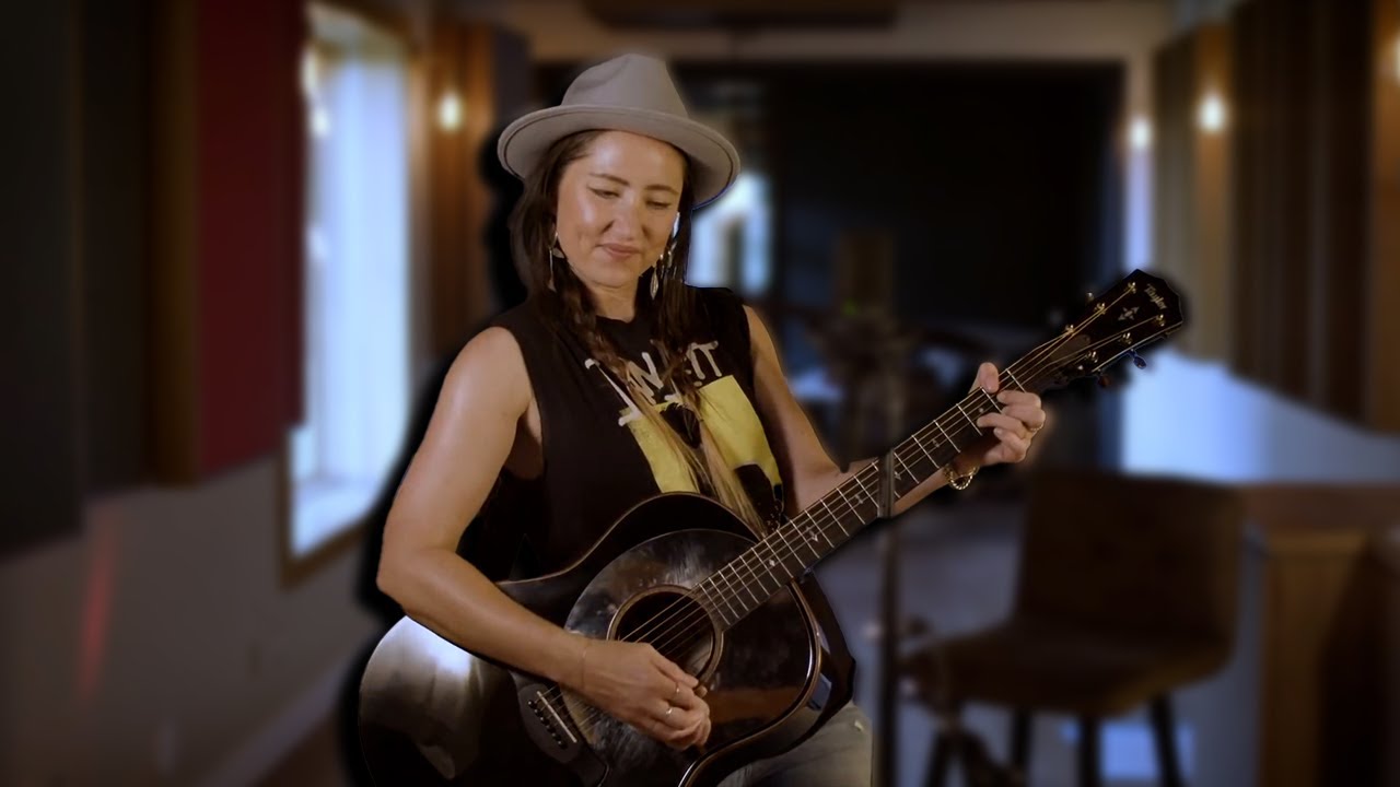 KT Tunstall Other Side of the World | NPR Music Live Sessions - YouTube