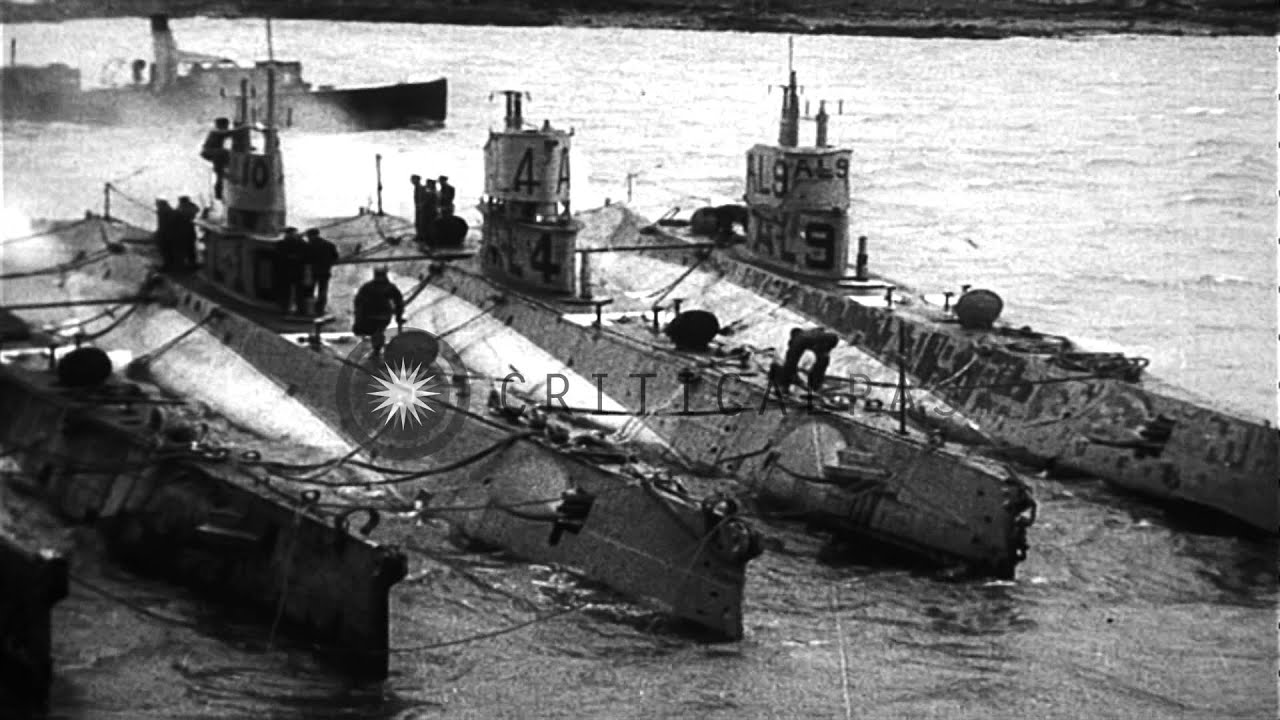 A mix of submarines from World War I to 1925 HD Stock Footage - YouTube