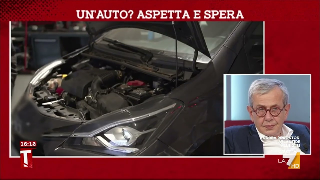 Un'auto? Aspetta e spera - YouTube