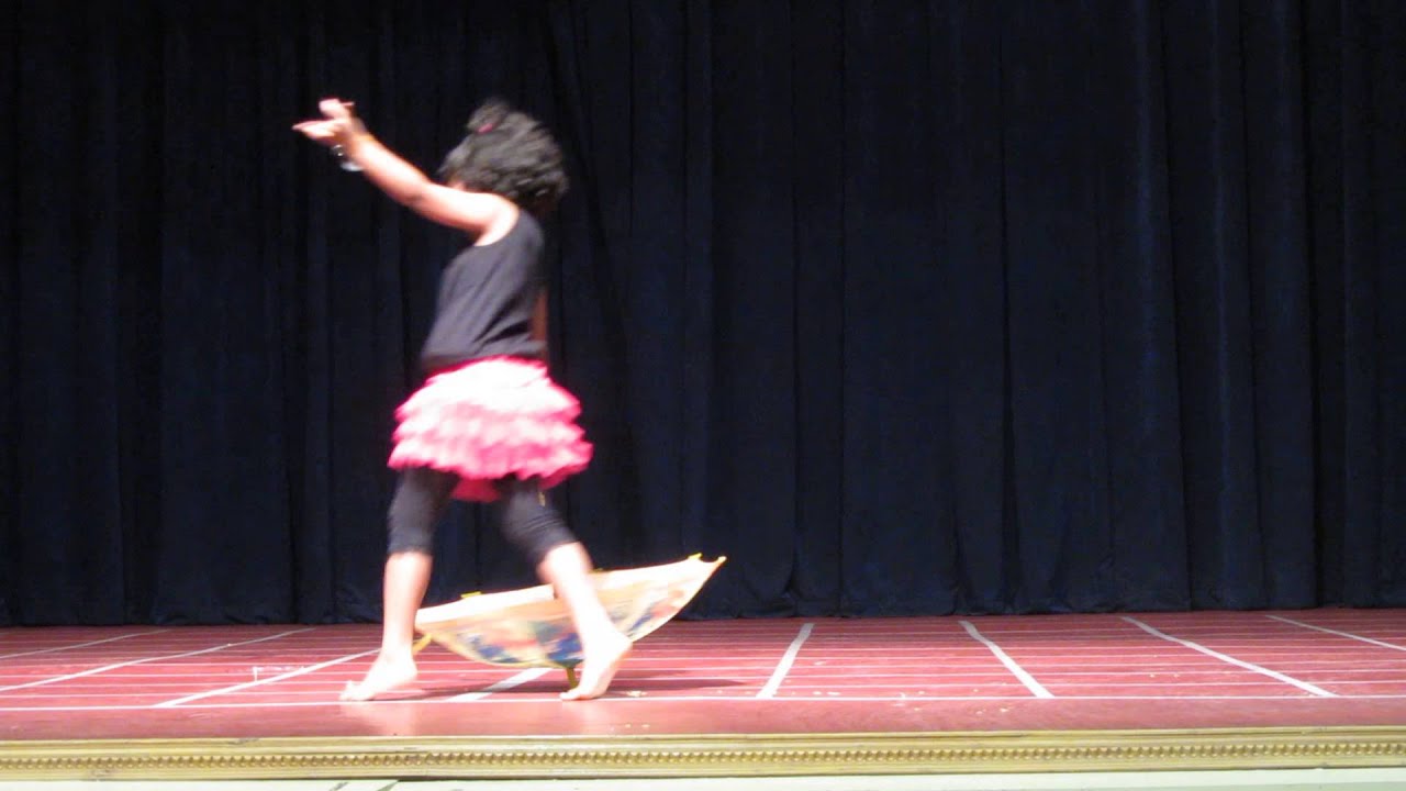 Tanvi dancing in Super Dancer" competition at school - YouTube