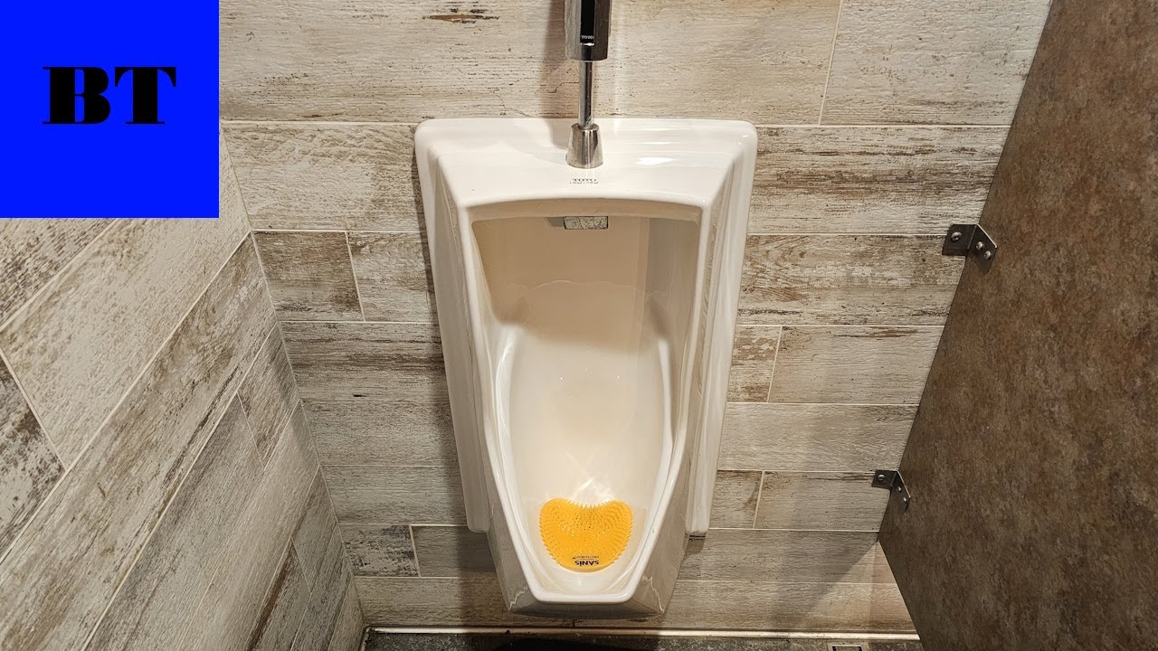 Rare Toto Lloyd Urinals (and CT705 Toilets) - Post 25 Kitchen & Lounge ...