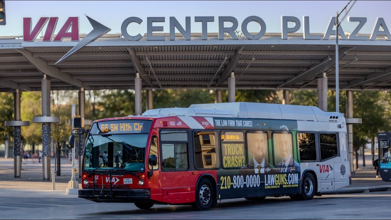 VIA Metropolitan Transit Centro Plaza Bus Observation - YouTube