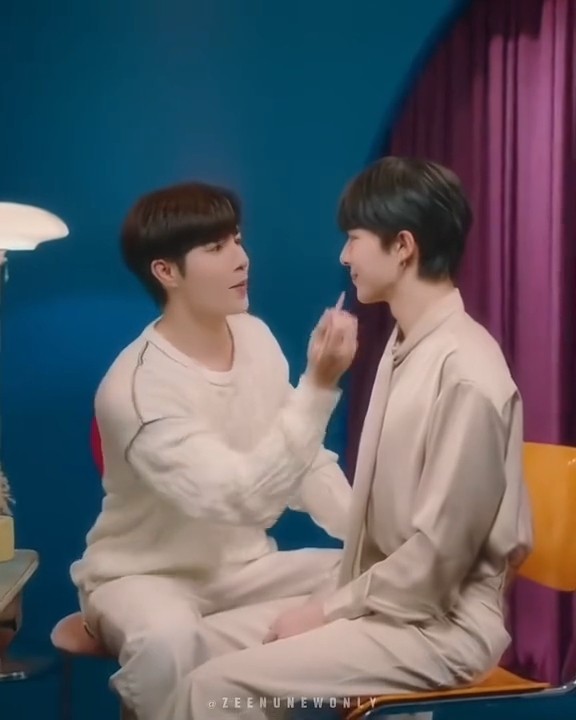 Zee Make up for Nunew😭🤍 #zeepruk #nunew #zeenunew - YouTube