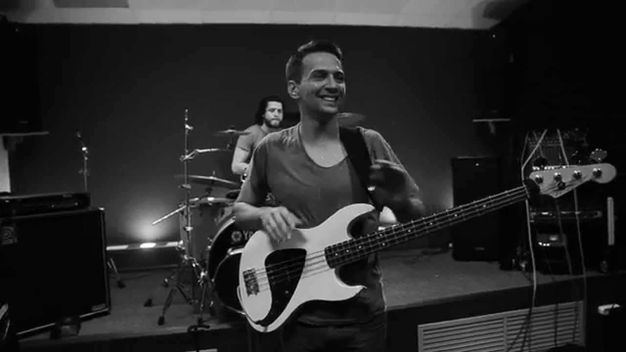 The Spies - Time To Change It all - YouTube