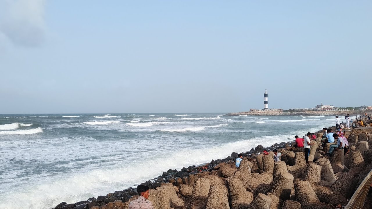 Dwarka ( THE LAND OF GOD) My First YouTube video dwarka mini vlog - YouTube