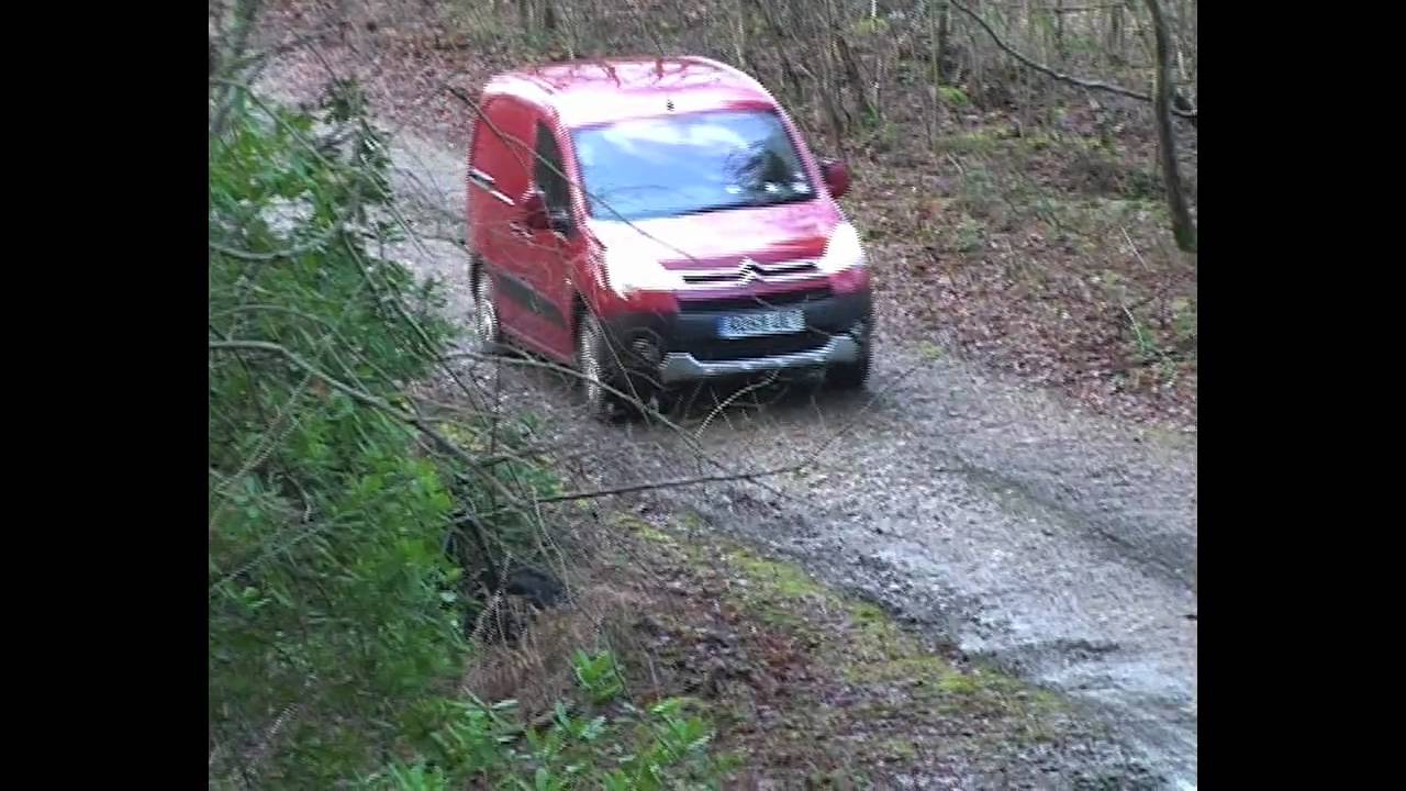 Citroen Berlingo XTR+ van review - YouTube