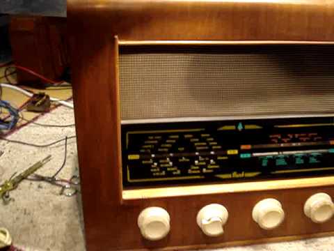 DABHANDRADIO Bush AC41 Demo - YouTube