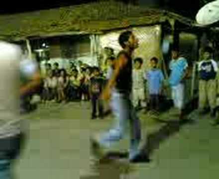 arap hasan,altıyolun bitanesi roman havası oynuyor şafak=10 - YouTube