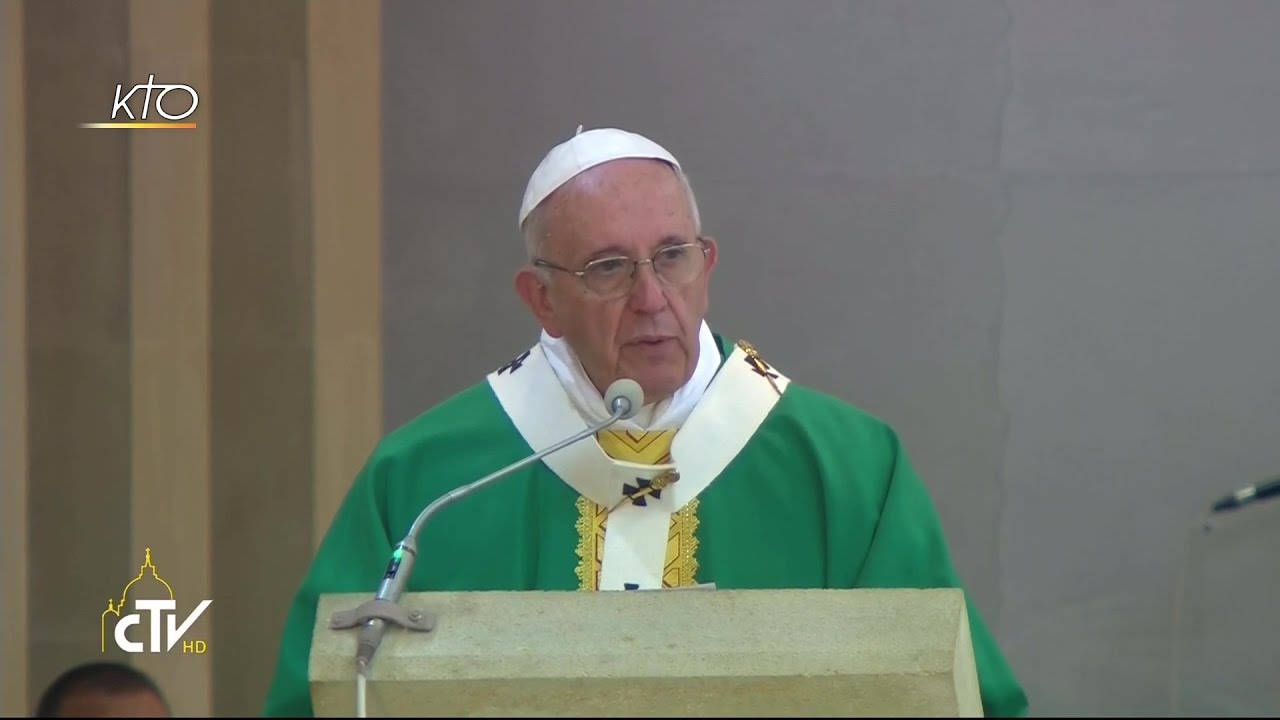 Messe du Pape François à Bakou - YouTube