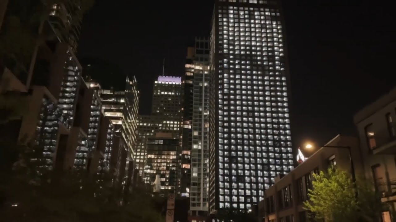 Montreal's Breathtaking New Skyscrapers! - YouTube