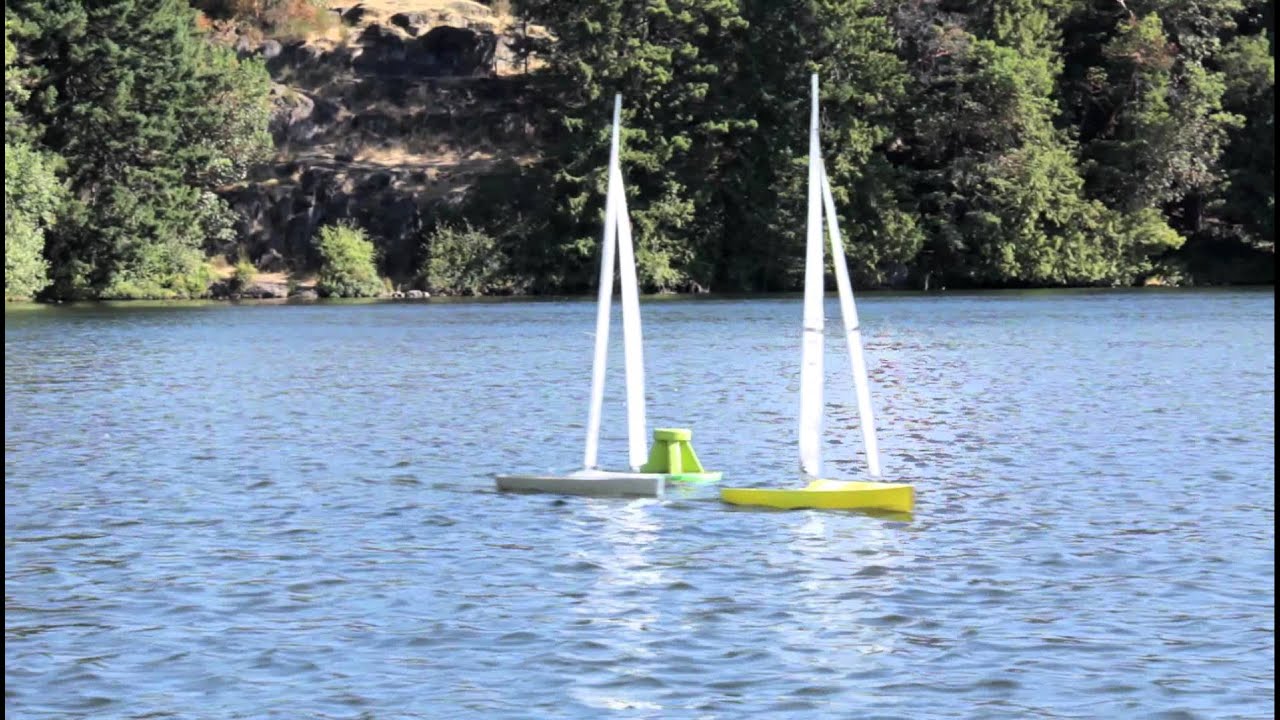 IOM - RC Sailboat Ska -International One Metre - YouTube
