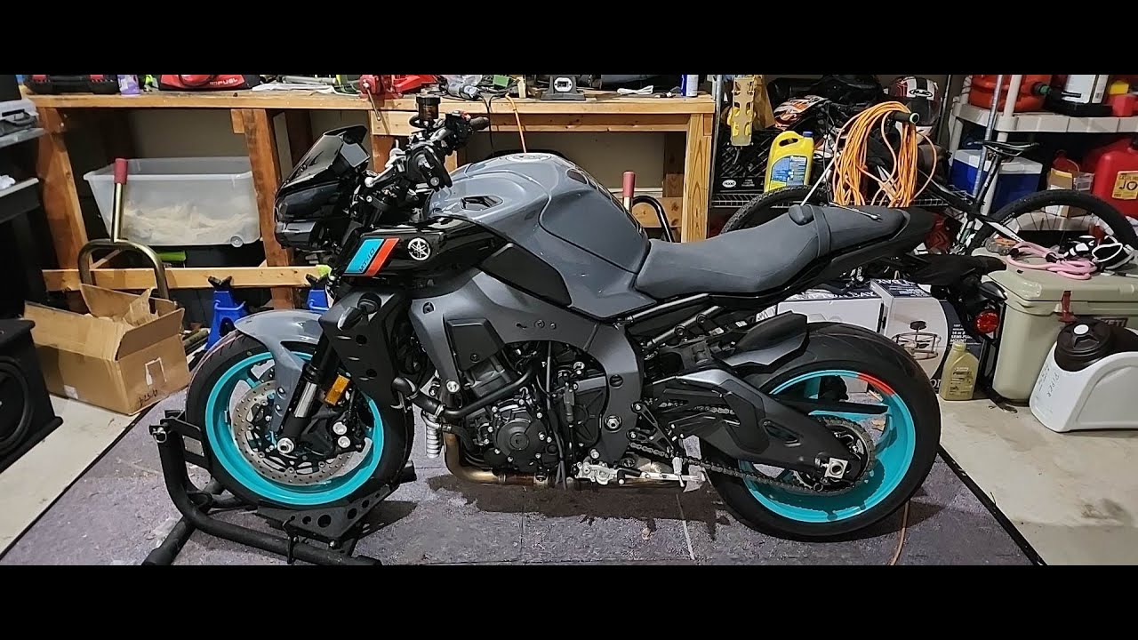 2023 Yamaha MT 10 First Mods - YouTube