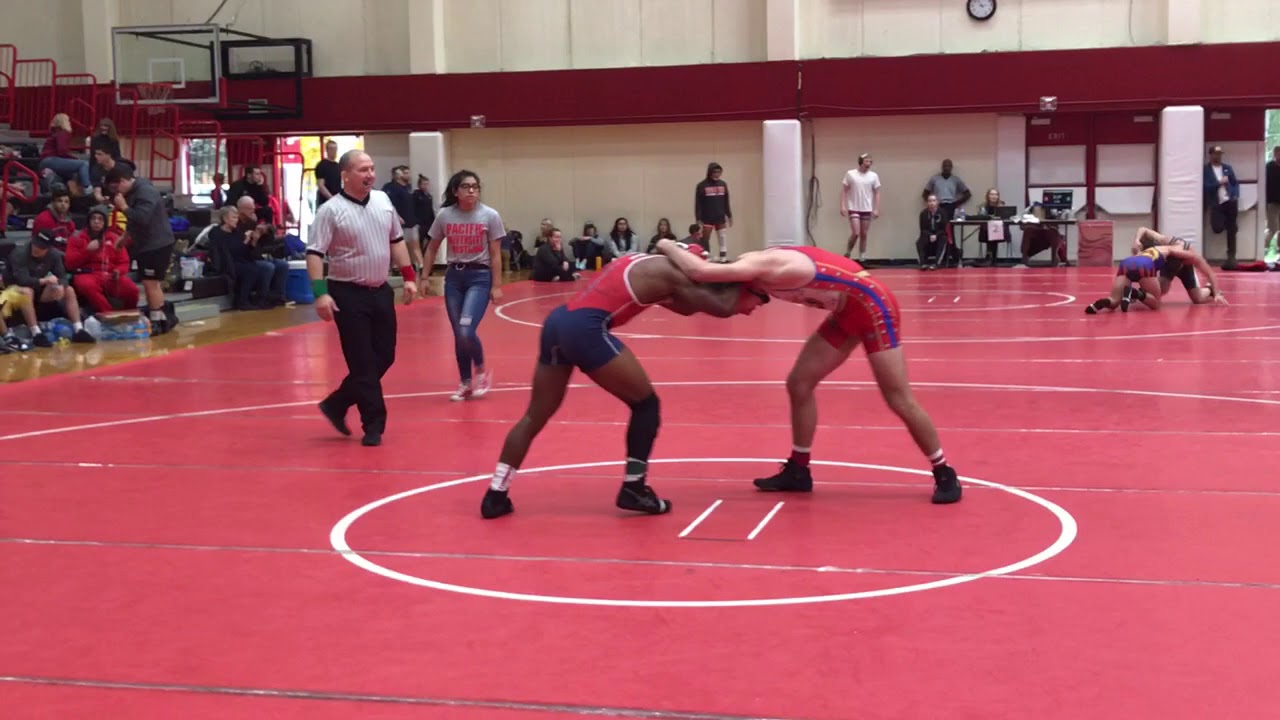 JJ vs Isaiah Diggs - YouTube