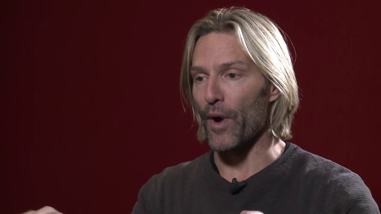 Eric Whitacre: Deep Field - YouTube