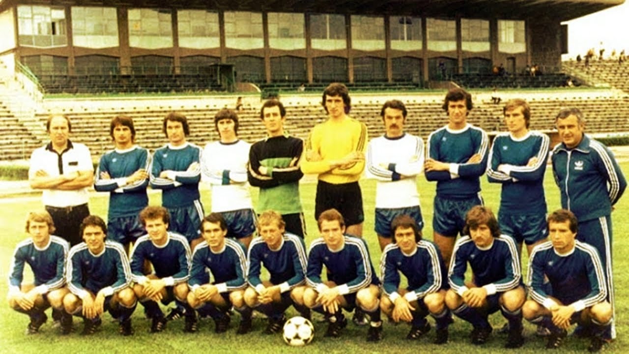 Ektro - Craiova Maxima (prod. Md Beatz) [Video] - YouTube